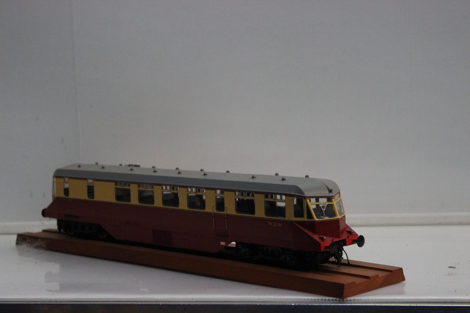 Heljan O gauge 1903 Diesel Railcar - UK Model Railway Locomotives ...