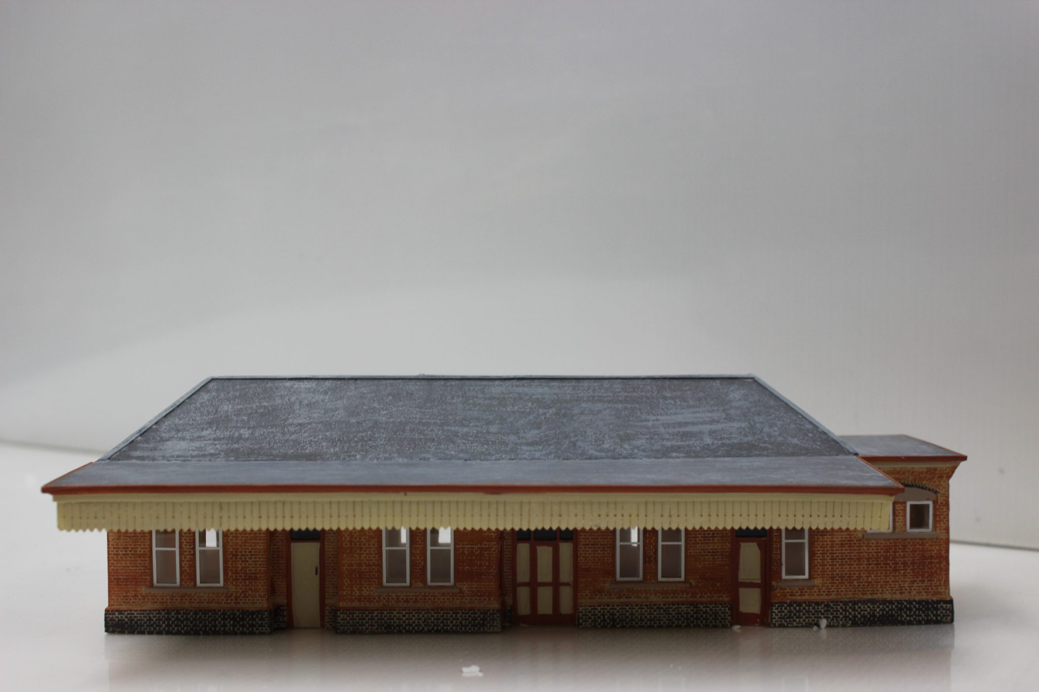 OS76R001 GWR Station Building - UK Model Railway Locomotives, Rolling ...