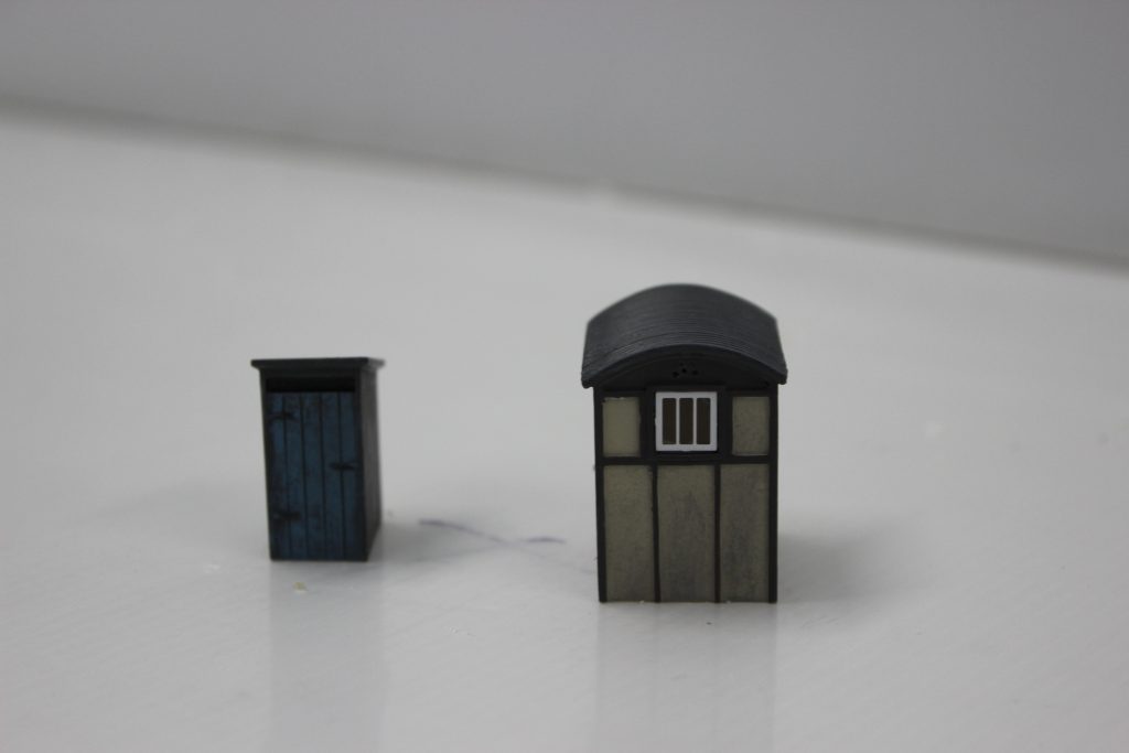 R9782 Utility Lamp Huts X2 - UK Model Railway Locomotives, Rolling ...