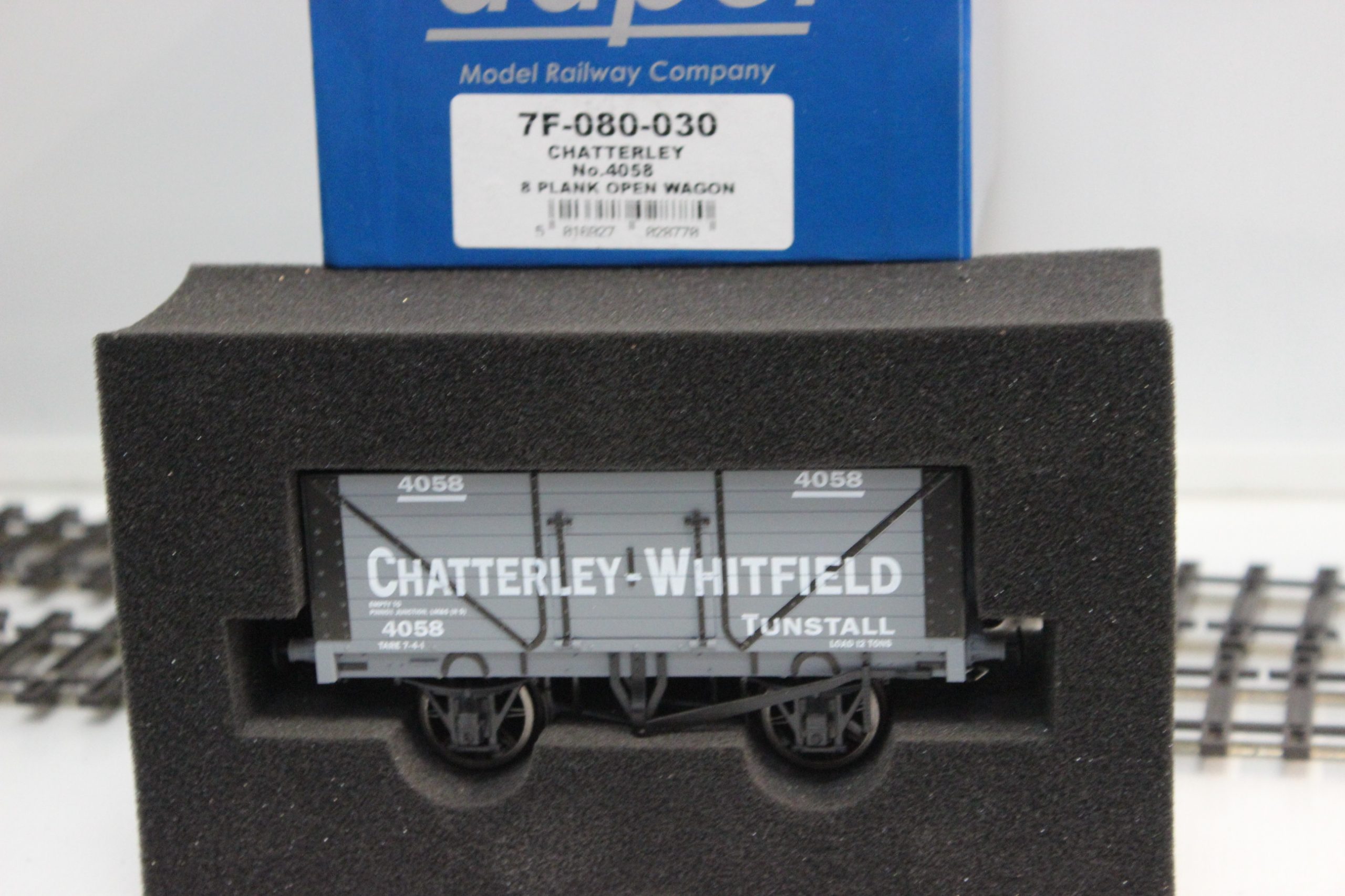 7F-080-030 Chatterley No.4058 8 Plank Open wagon – Pennine Models