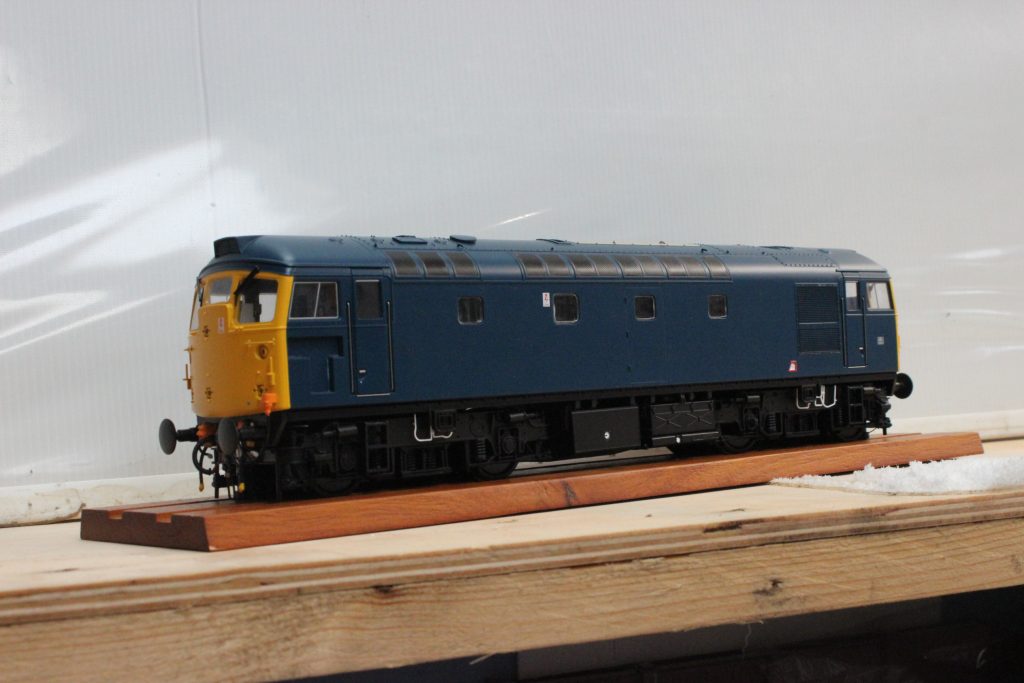Heljan 2677 BR Blue Class 26/1 (Early) - UK Model Railway Locomotives ...