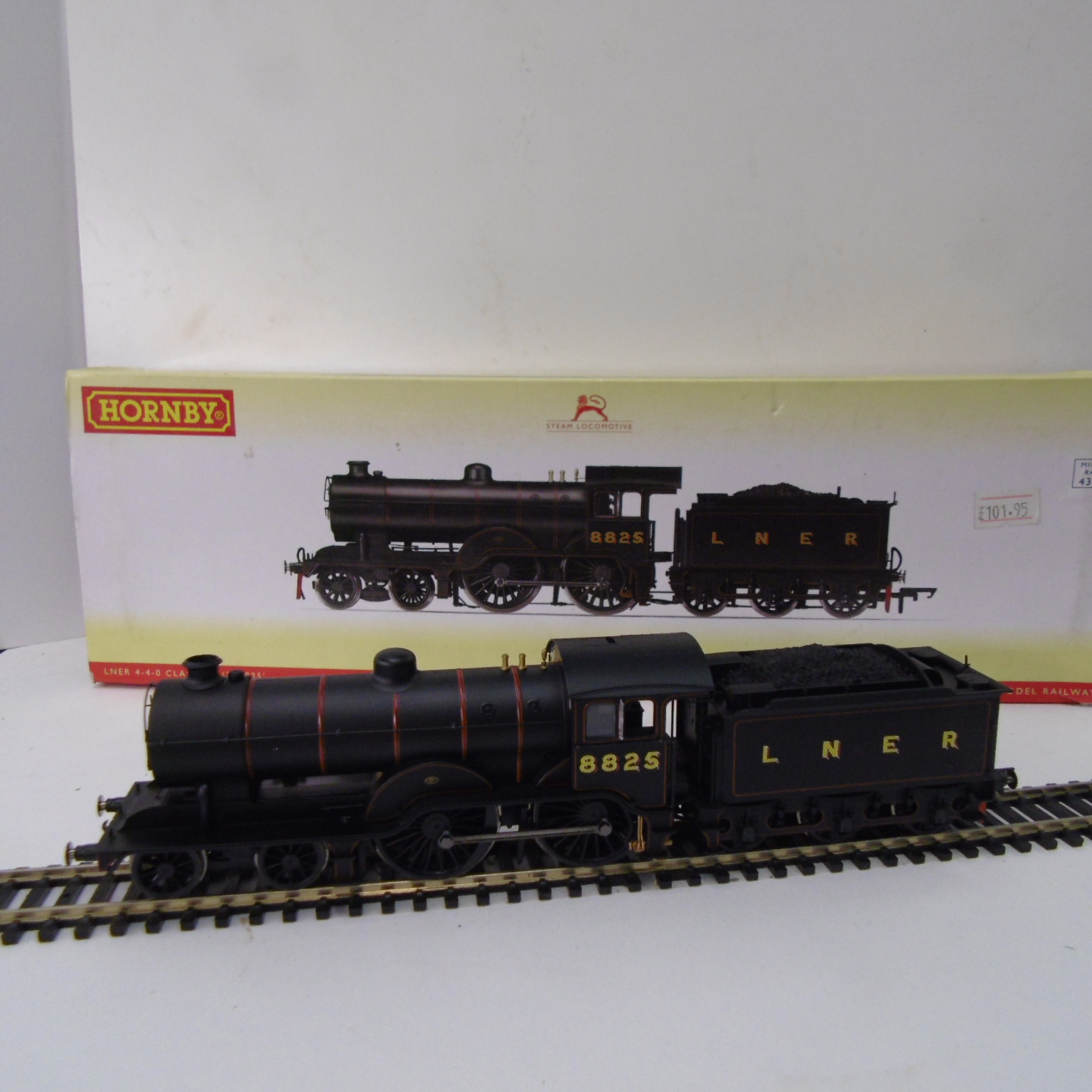 R3233 LNER Class D16 `8825` - UK Model Railway Locomotives, Rolling ...