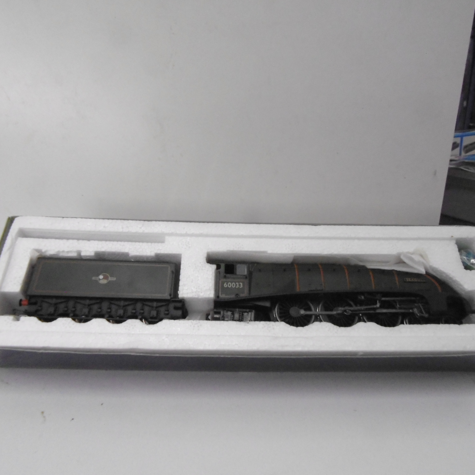 31-957 A4 60033 `Seagull` BR Green D/C - UK Model Railway Locomotives ...