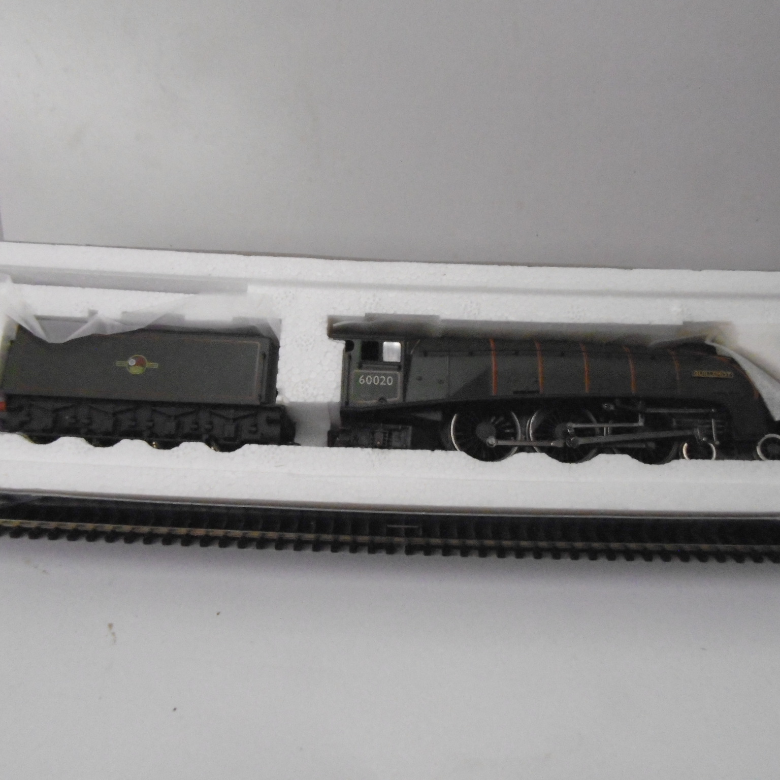 31-958 A4 60020 Gullemot BR Green Late Crest - UK Model Railway ...