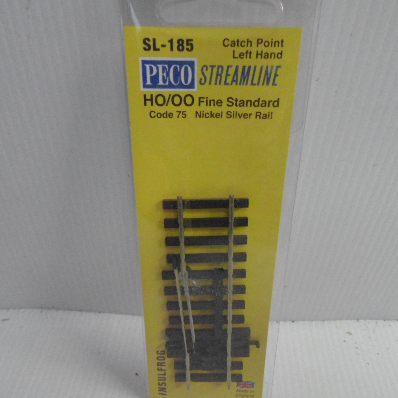 Peco SL-185 Catch Point Left Hand - UK Model Railway Locomotives ...