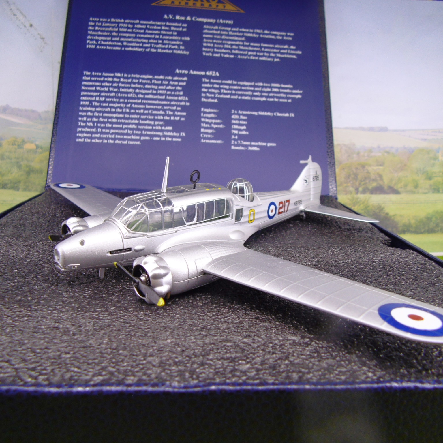 72AA002 Avro Anson MK1 217 Sqn RAF Coastal Command - UK Model Railway ...
