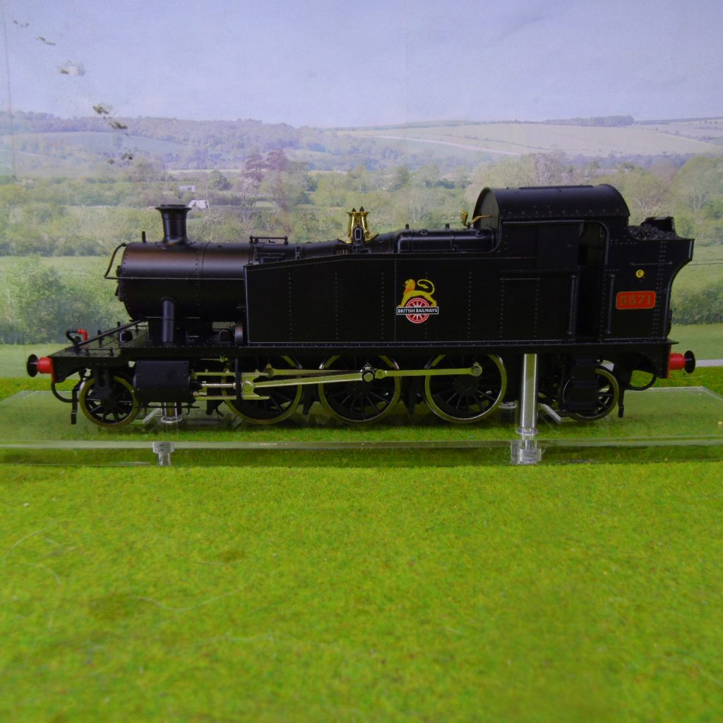 LHT-S-5507 Class 55XX 2-6-2 BR Early Crest BR Black 5571 - UK Model ...